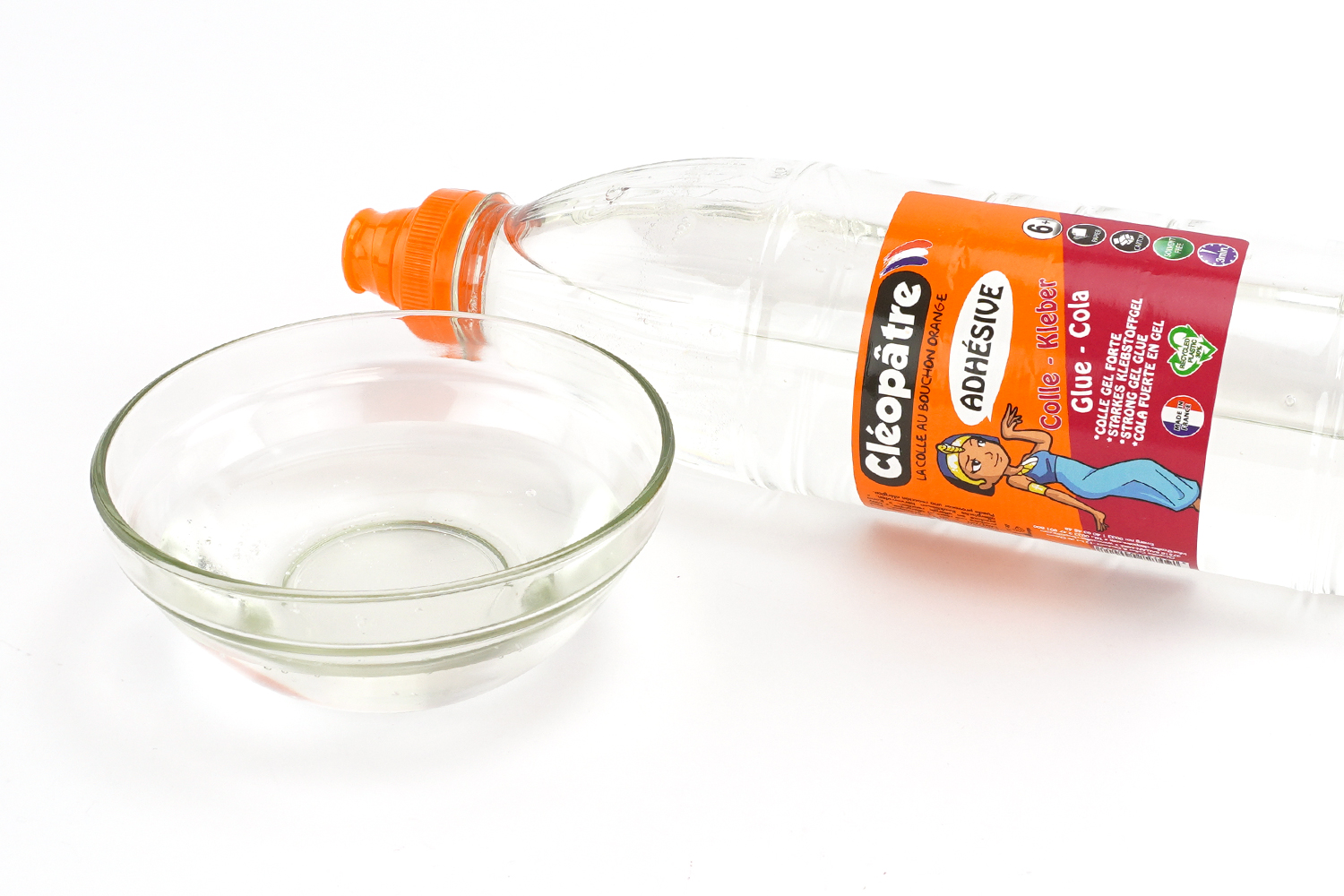 Activité ludique : Fabriquer une slime effet miel