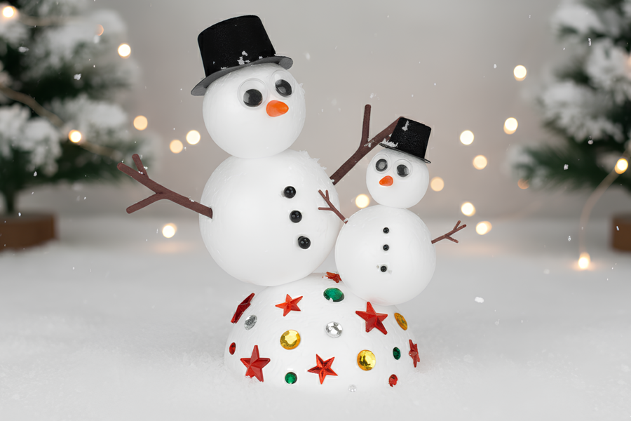 La famille de bonhommes de neige - Activités manuelles personnages de Noël